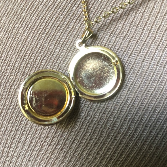 Jewelry | 18 Inches Gold Locket Necklace With Rhyme Stones | Poshmark